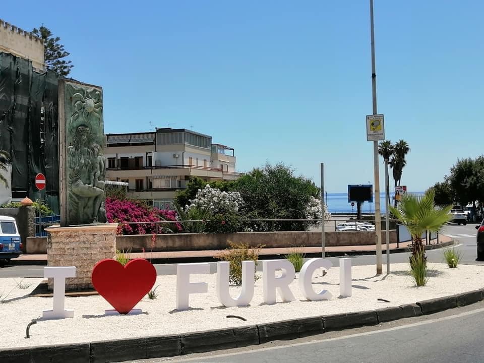 “I LOVE FURCI” lo spot di promozione turistica del Comune di Furci ...